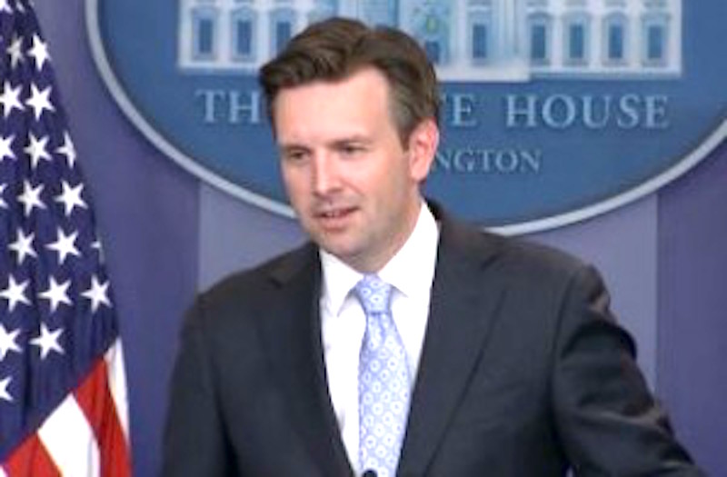 Earnest: ‘There Will Be Consequences’ for Carson’s Muslim Comments