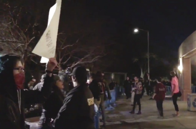 Milo Yiannopoulos Event at UC Davis Cancelled After Massive Protest