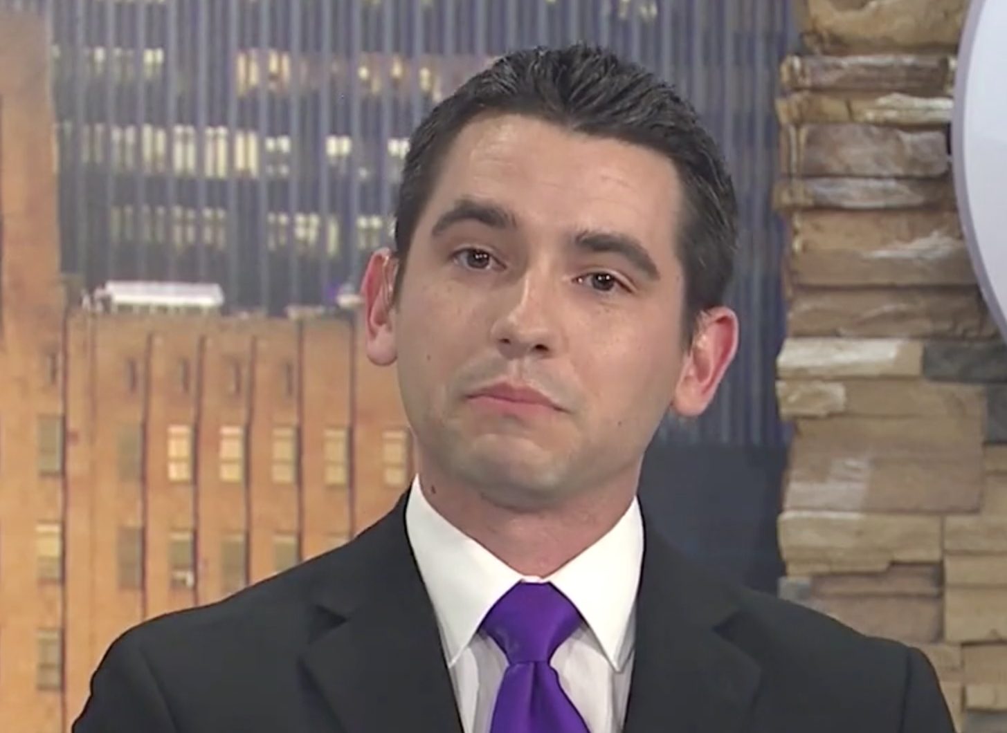 WATCH: Local Sportscaster Gets REALLY Emotional During Lengthy On-Air ...