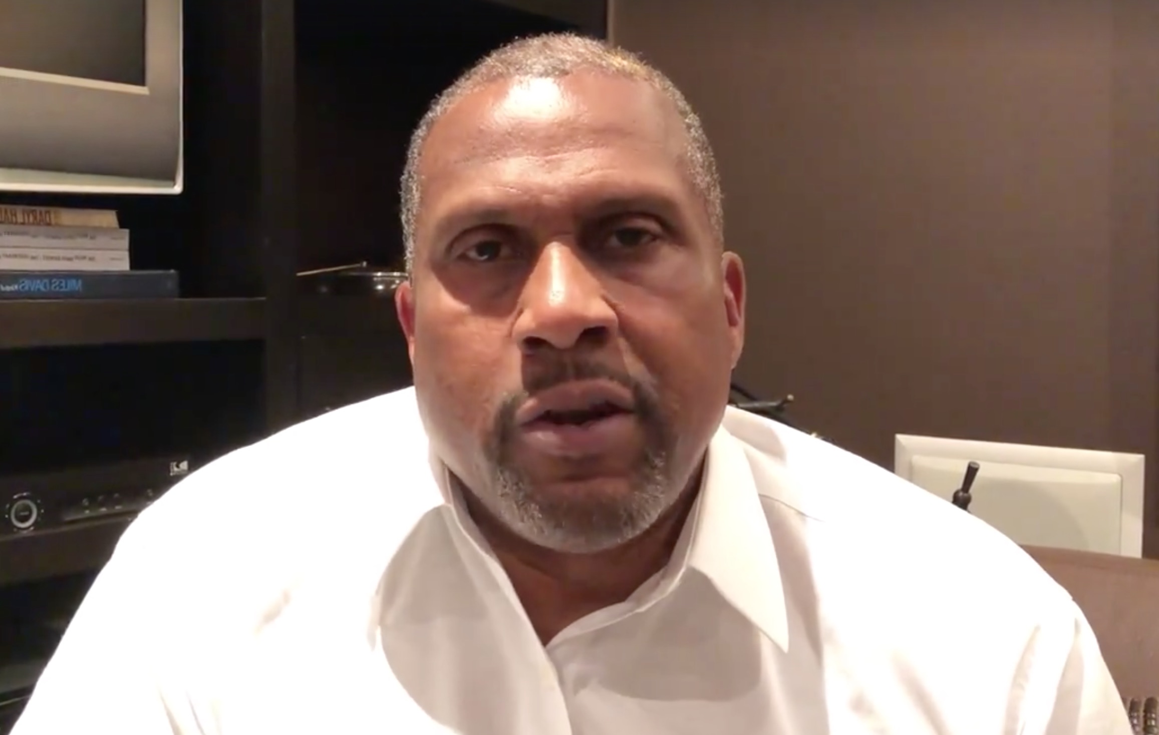 Tavis Smiley Rips PBS For Its ‘Sloppy Investigation’ Into Alleged ...