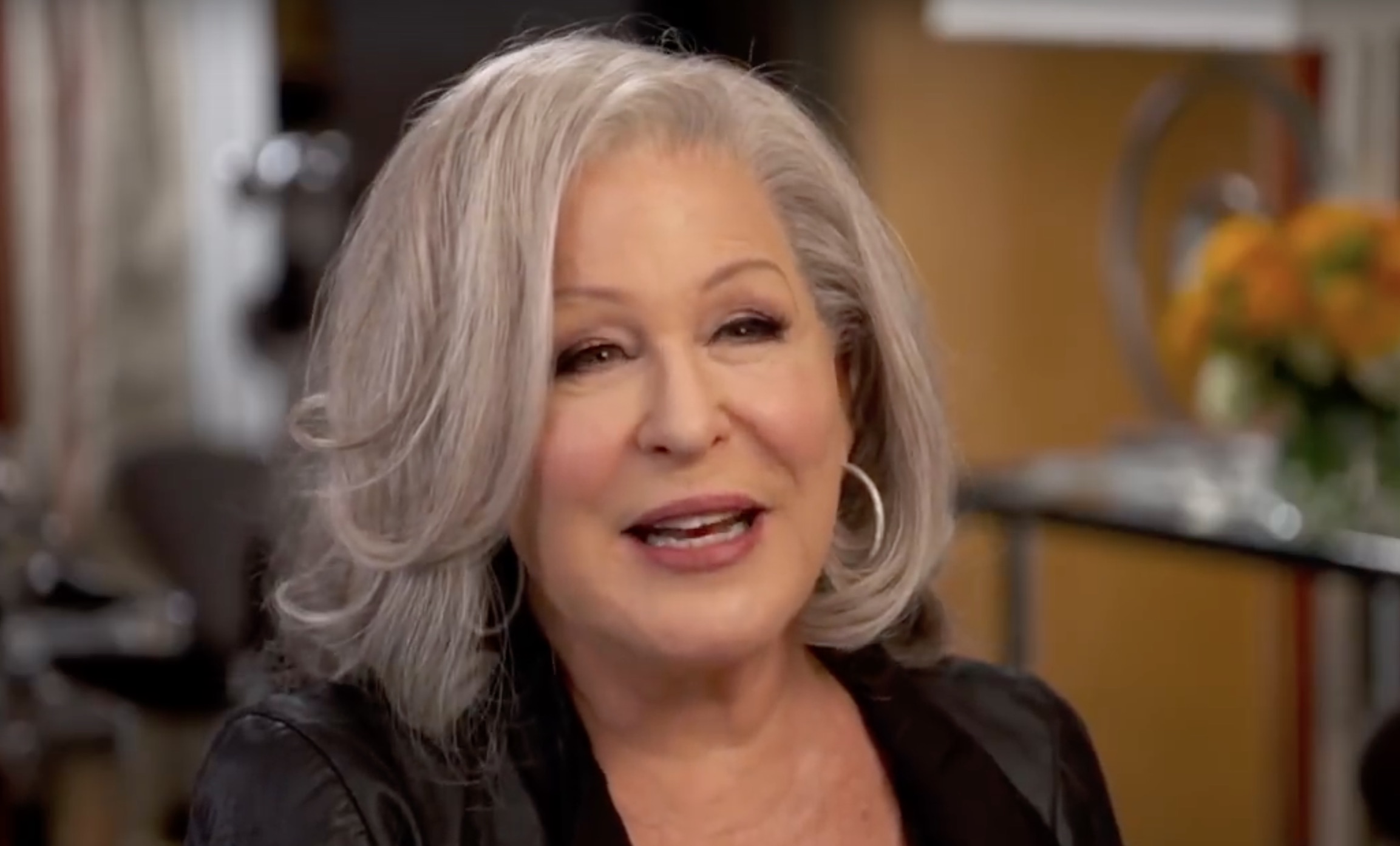 Bette Midler Called Out For Circulating Fake Trump Quote