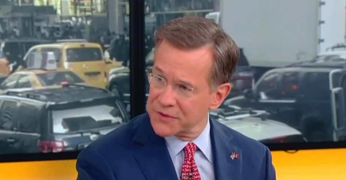 Fox News Host David Asman: Trump's Border Wall Showdown Is a 'Read My ...