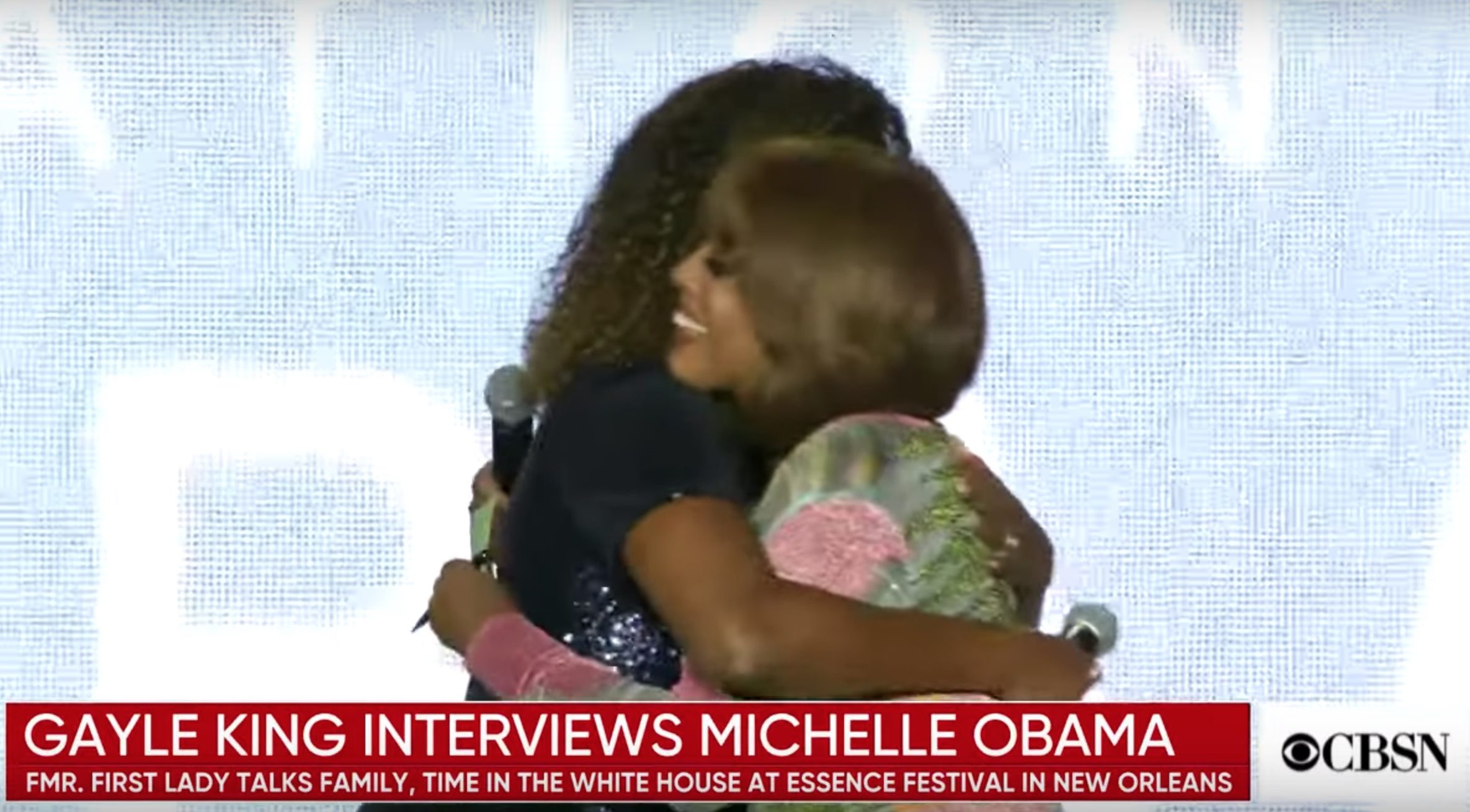 CBS’s Gayle King Conducts Softball Interview With Michelle Obama, With ...