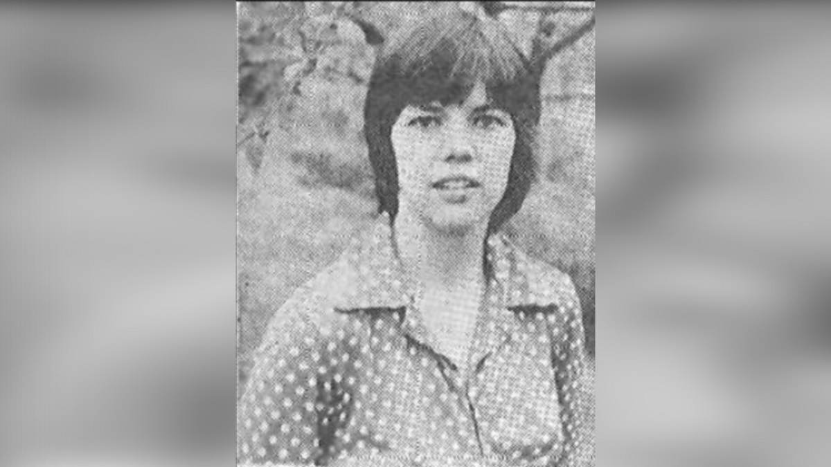 What Elizabeth Warren Wrote About Busing and Segregation in 1975