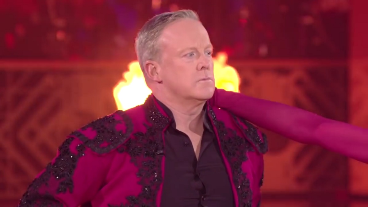 Jesus Is Keeping Sean Spicer on Dancing With the Stars DWTS For Now
