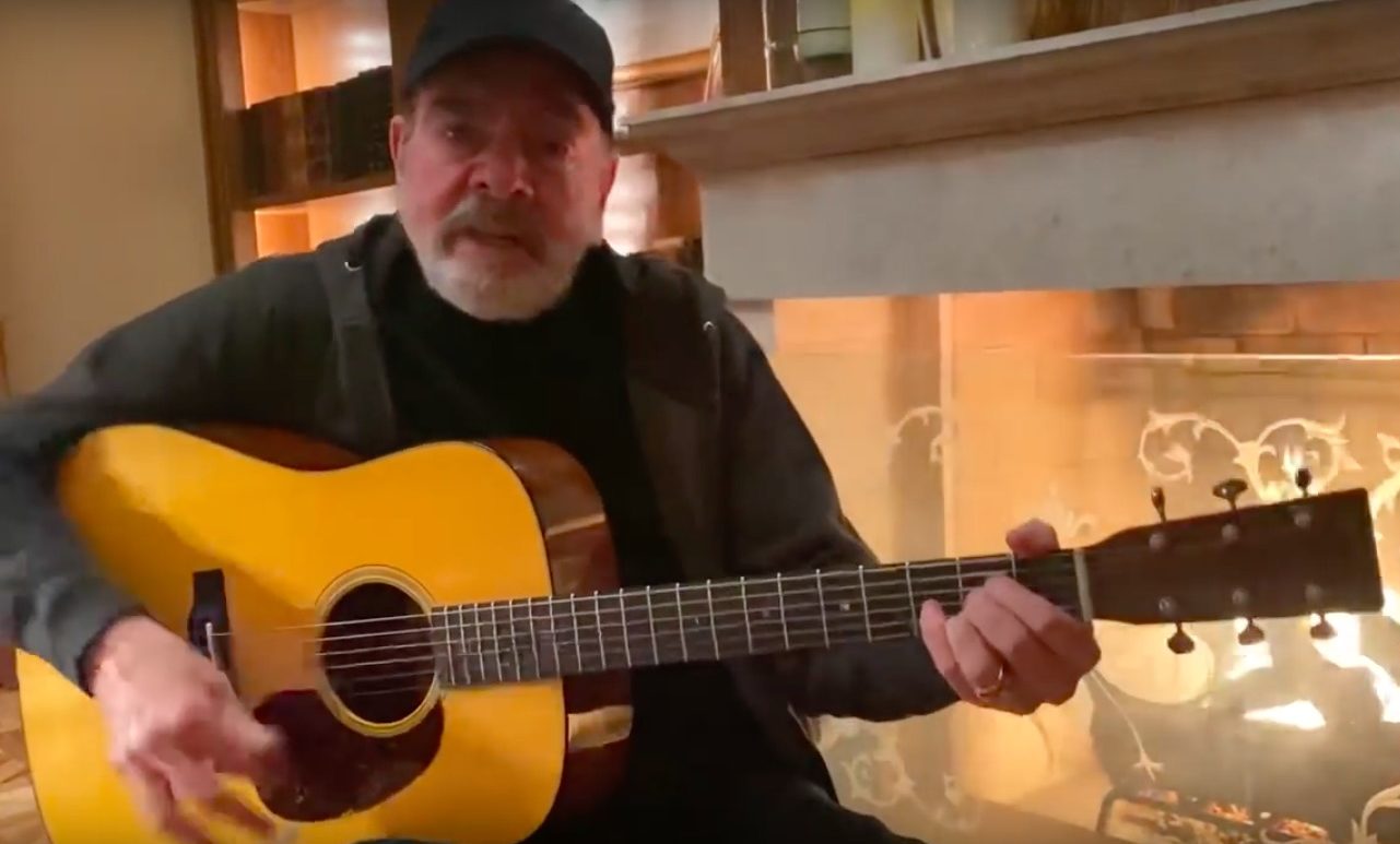 Neil Diamond Sings ‘Sweet Caroline’, Updated for Coronavirus