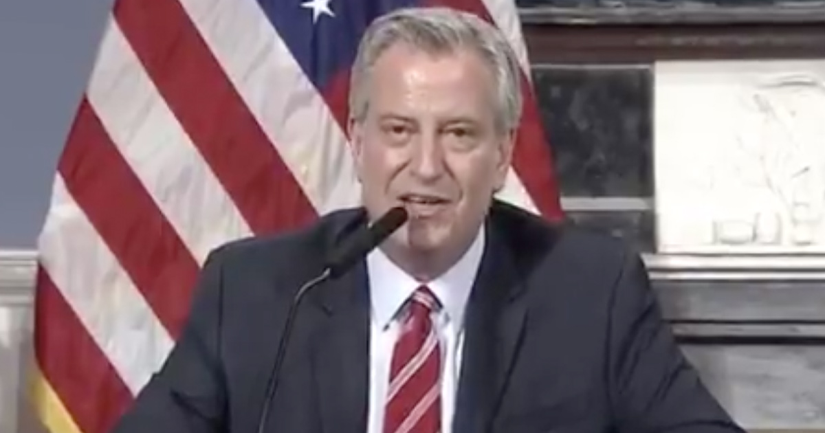 Bill de Blasio Proposes NYC Parade for Health Care Workers
