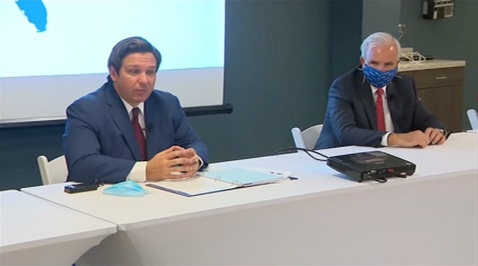 DeSantis, Miami Mayor Confronted Over Mixed Message on Virus