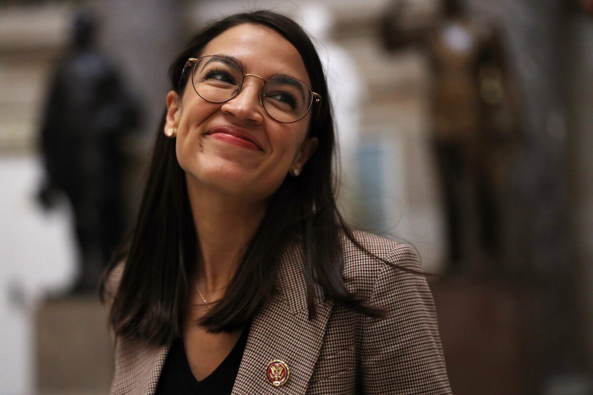 AOC Hits Back At Dem Campaign Chief Who Accused Her of Not Helping ...