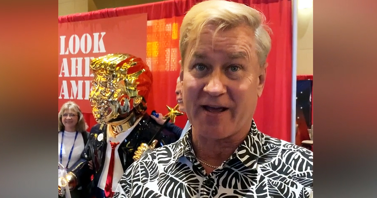 Gold Trump Statue, By Tom Zegan, Was Made in Mexico