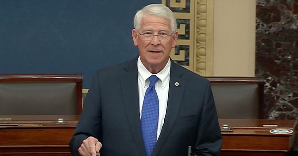 Stuart Stevens Roasts Roger Wicker For Helping Pete Hegseth
