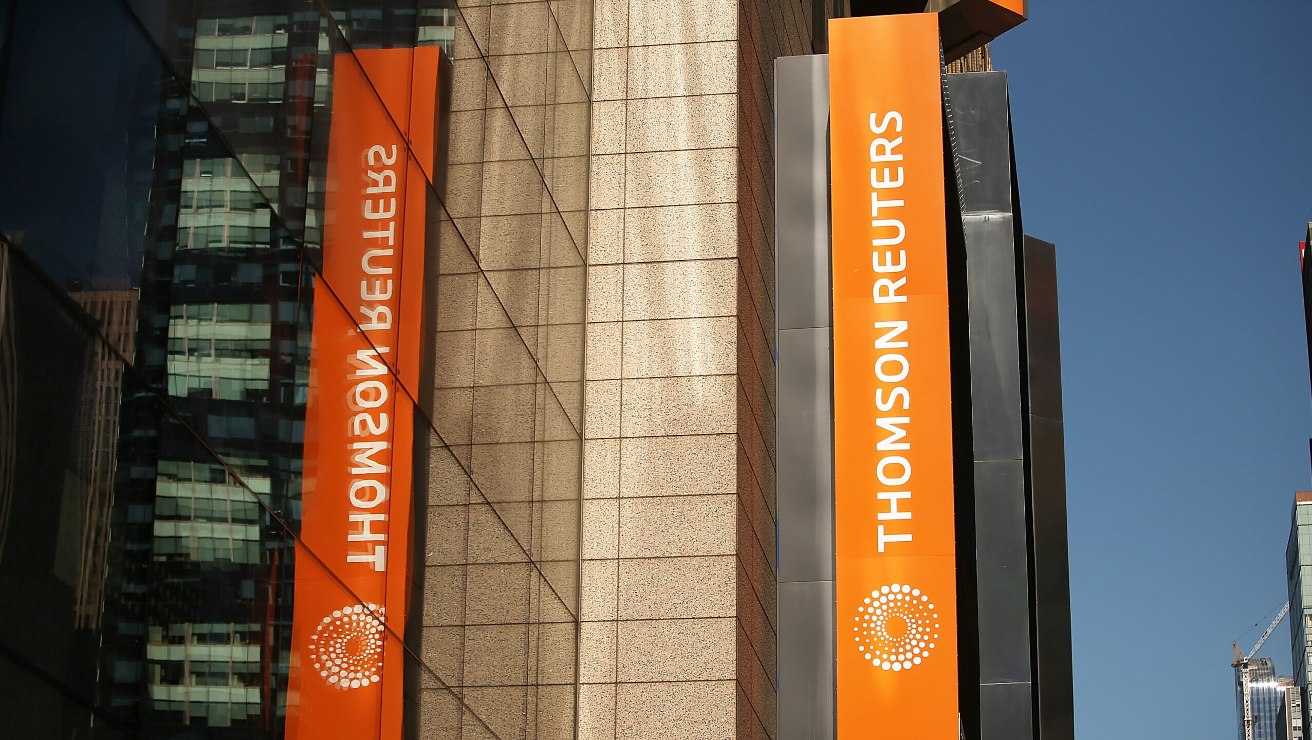 Reuters Announces $35 Monthly Paywall