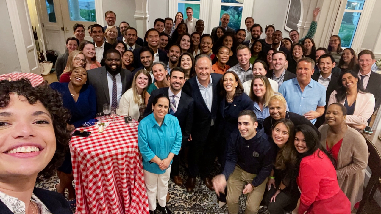 Caught on Camera: Kamala Harris and Her ‘Dysfunctional’ Staff Throw ...