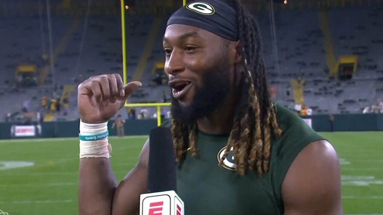 Aaron Jones Lost Father's Ashes in Packers End Zone