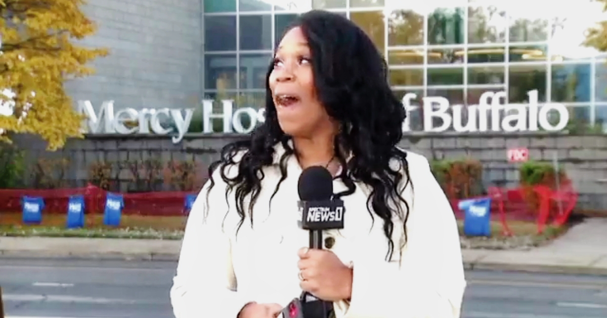 Local Reporter Kelly Khatib Photobombed During Live Shot