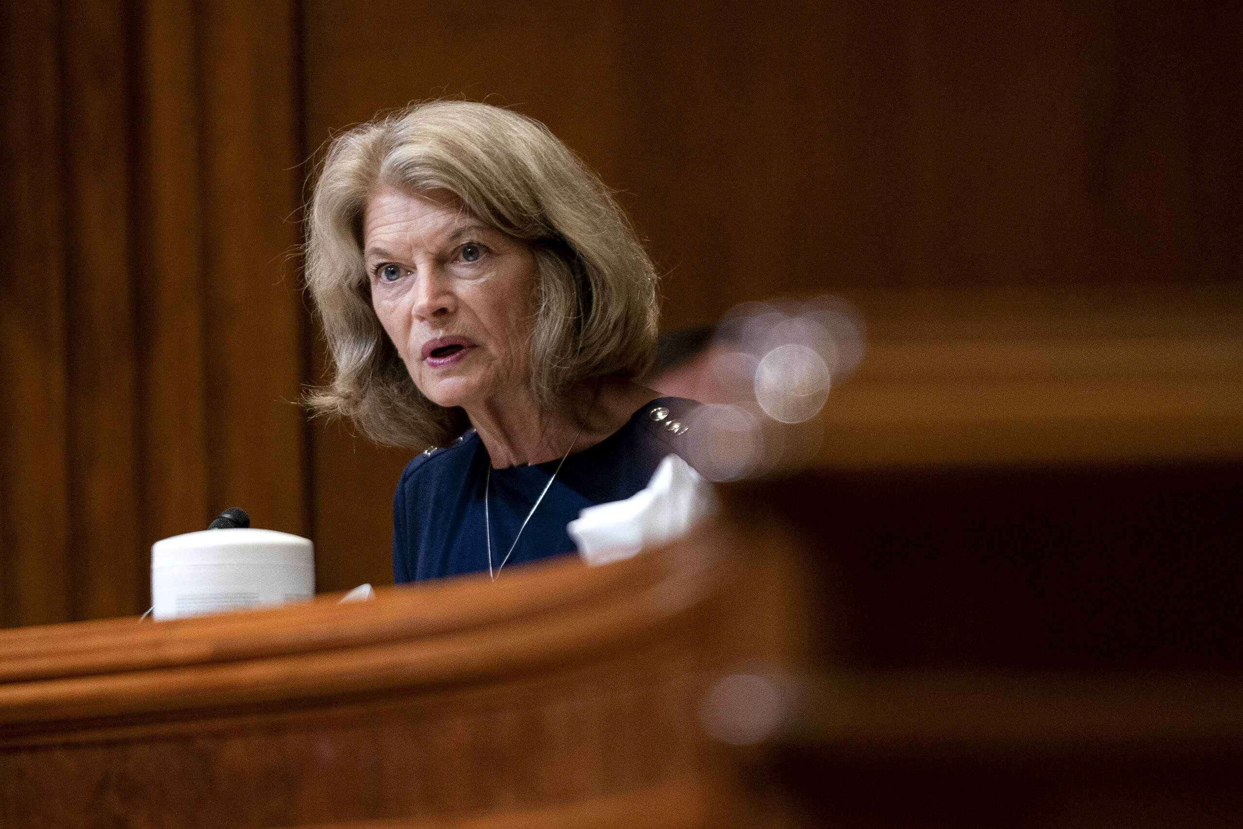 Lisa Murkowski: Roe Draft Opinion 'Rocks My Confidence'