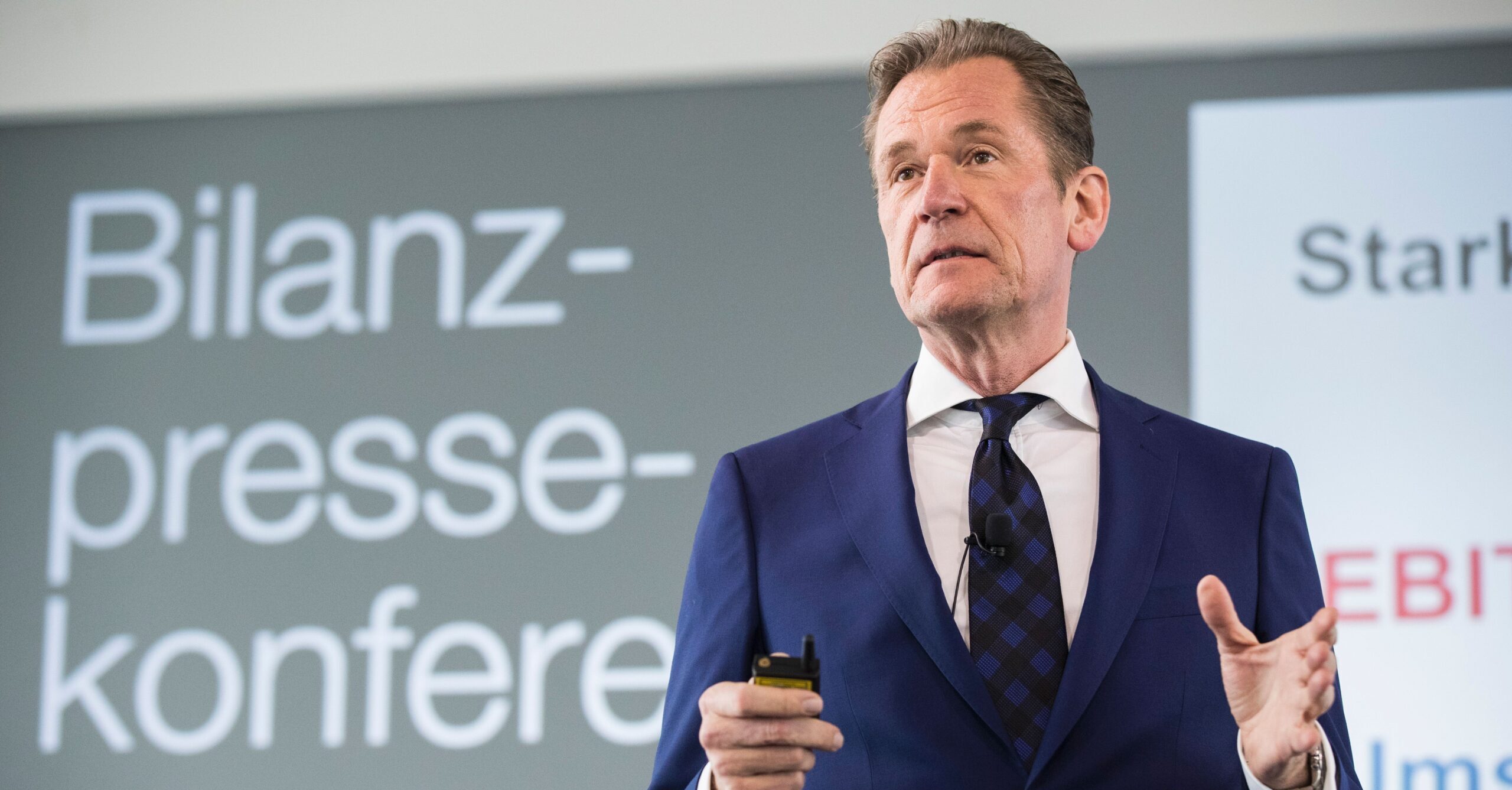 Politico's New Owner Wants to Outlaw Chinese-Owned TikTok