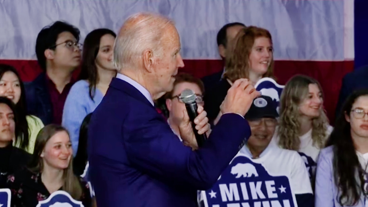 ‘Thank You For Having A Stutter!’ Rally Sign Prompts Biden to Reveal ...
