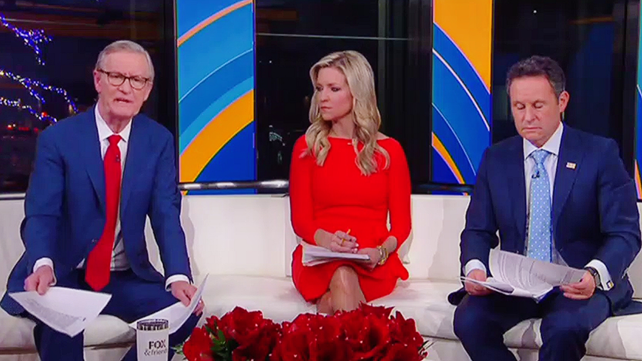 'This Is Crazy!' Fox and Friends Stunned By Musk's Twitter Purge ...