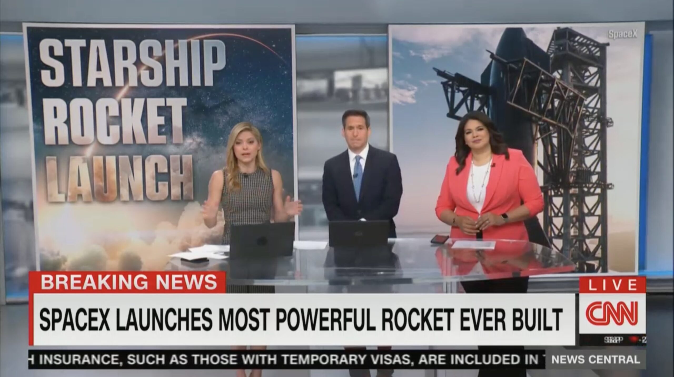 CNN Anchor John Berman Reacts to SpaceX Starship Explosi