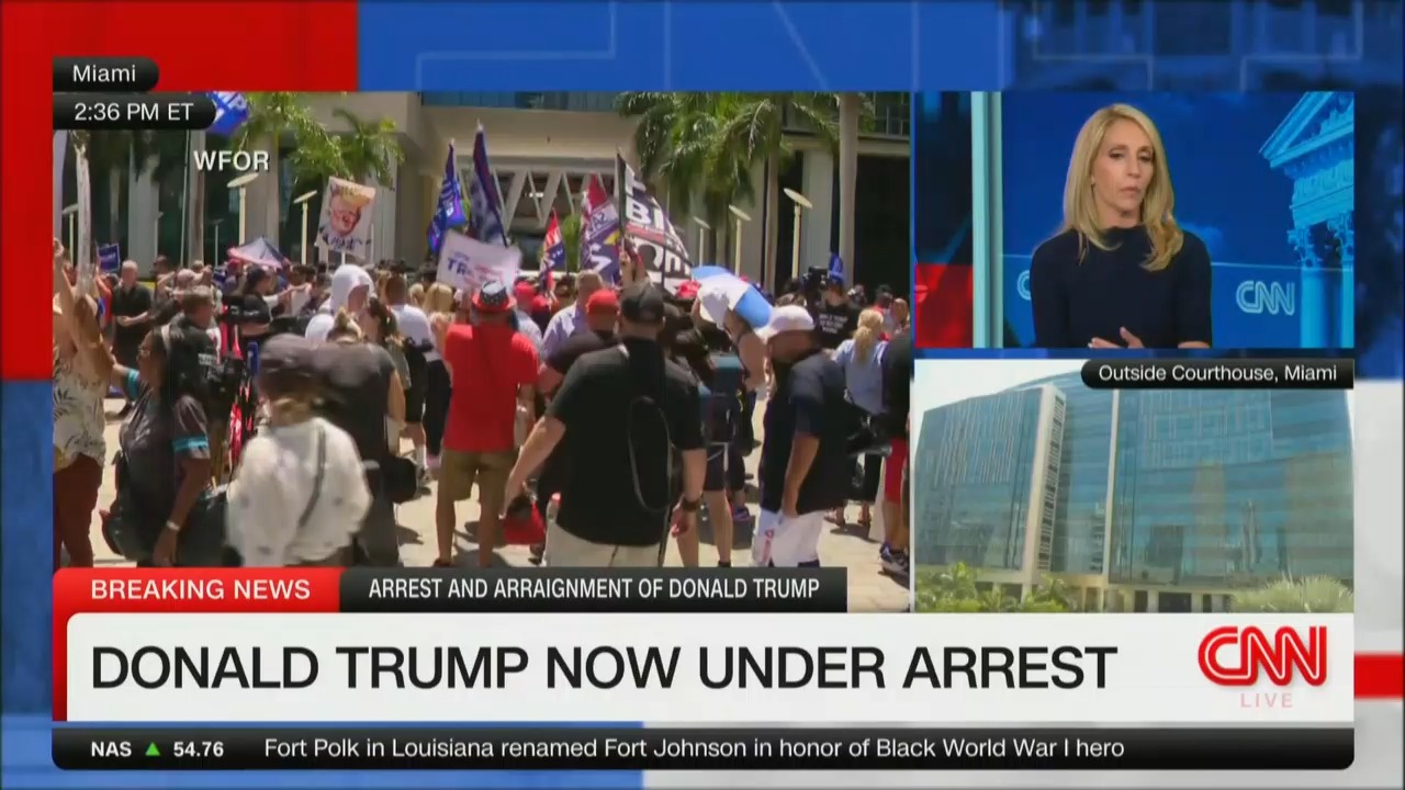 CNN's Jake Tapper Praises Former Trump Staffer Guests