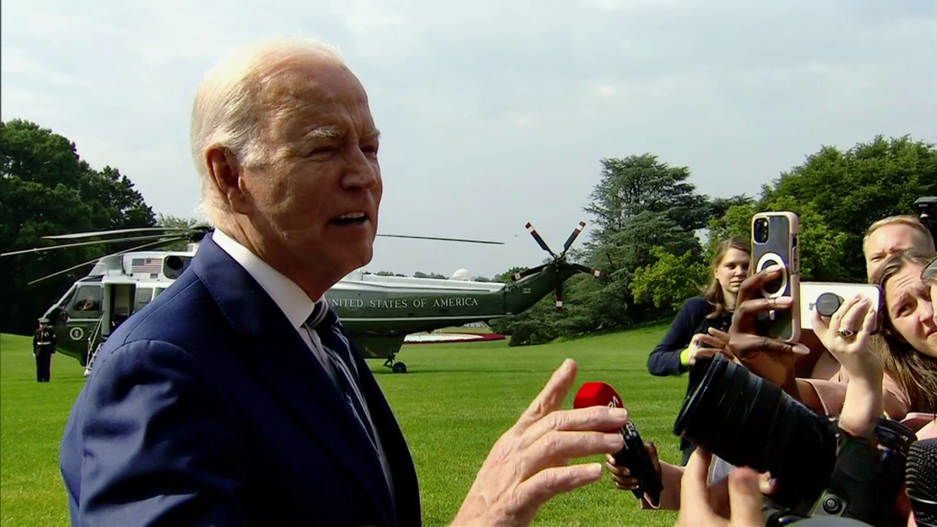 ‘Let’s Get It Straight!’ Biden Snaps At Reporters Over Suggestion He ...