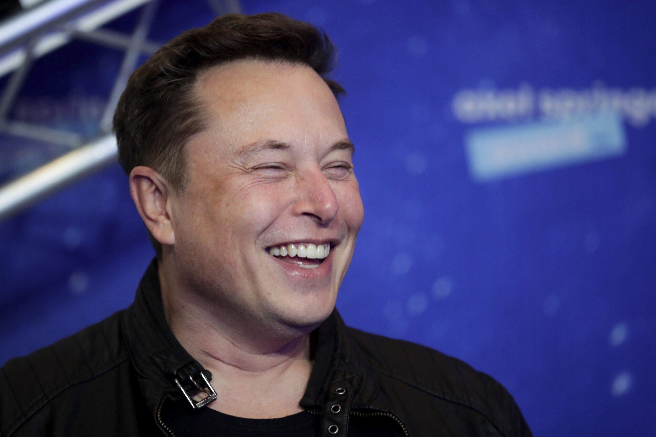 Elon Musk Mocks Financial Times For Tesla Report 'Mea Culpa'