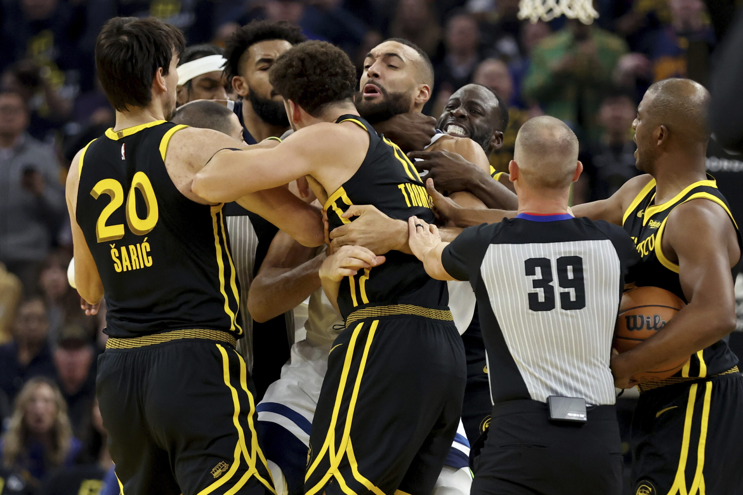 Draymond Green Puts Rudy Gobert in a Headlock During Scuffle