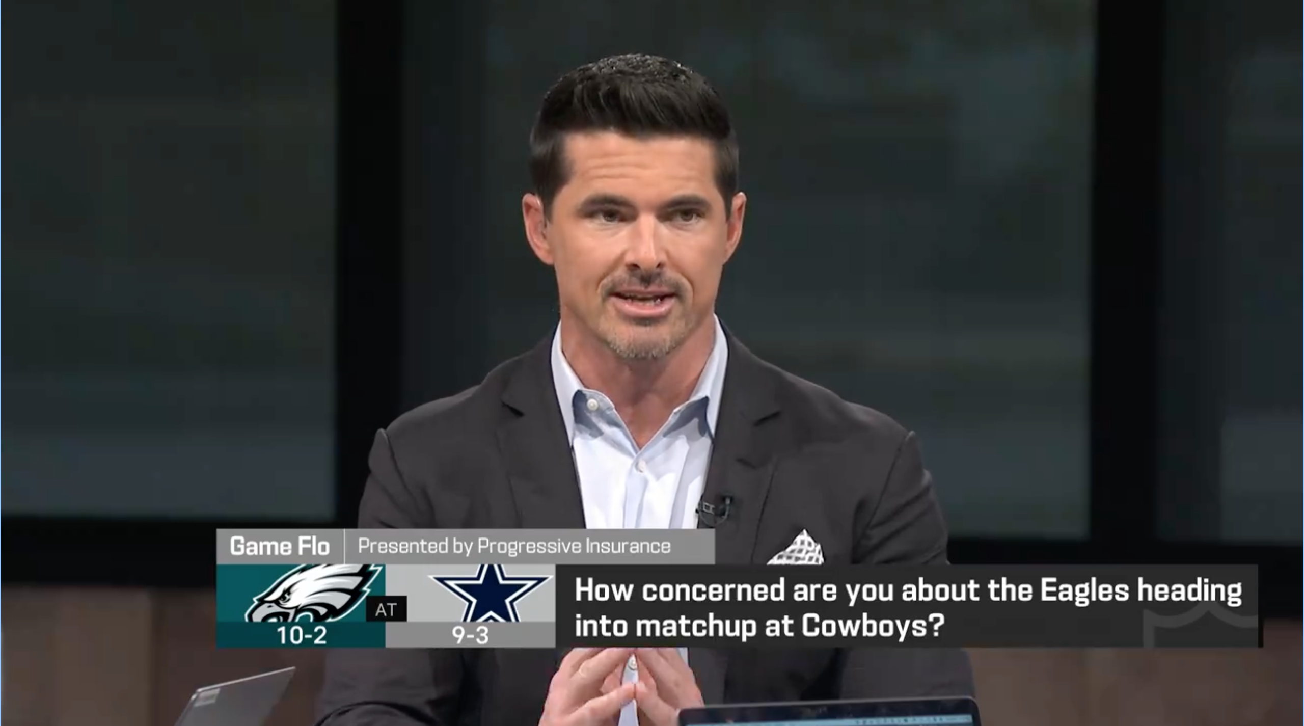 David Carr Claims Eagles Should Bench Jalen Hurts