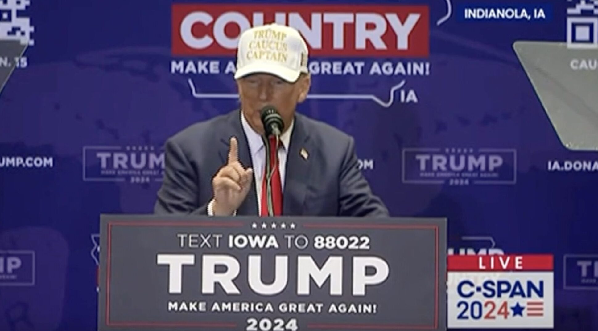 Trump Urges Fans to Vote in Iowa Even if 'Sick as a Dog'