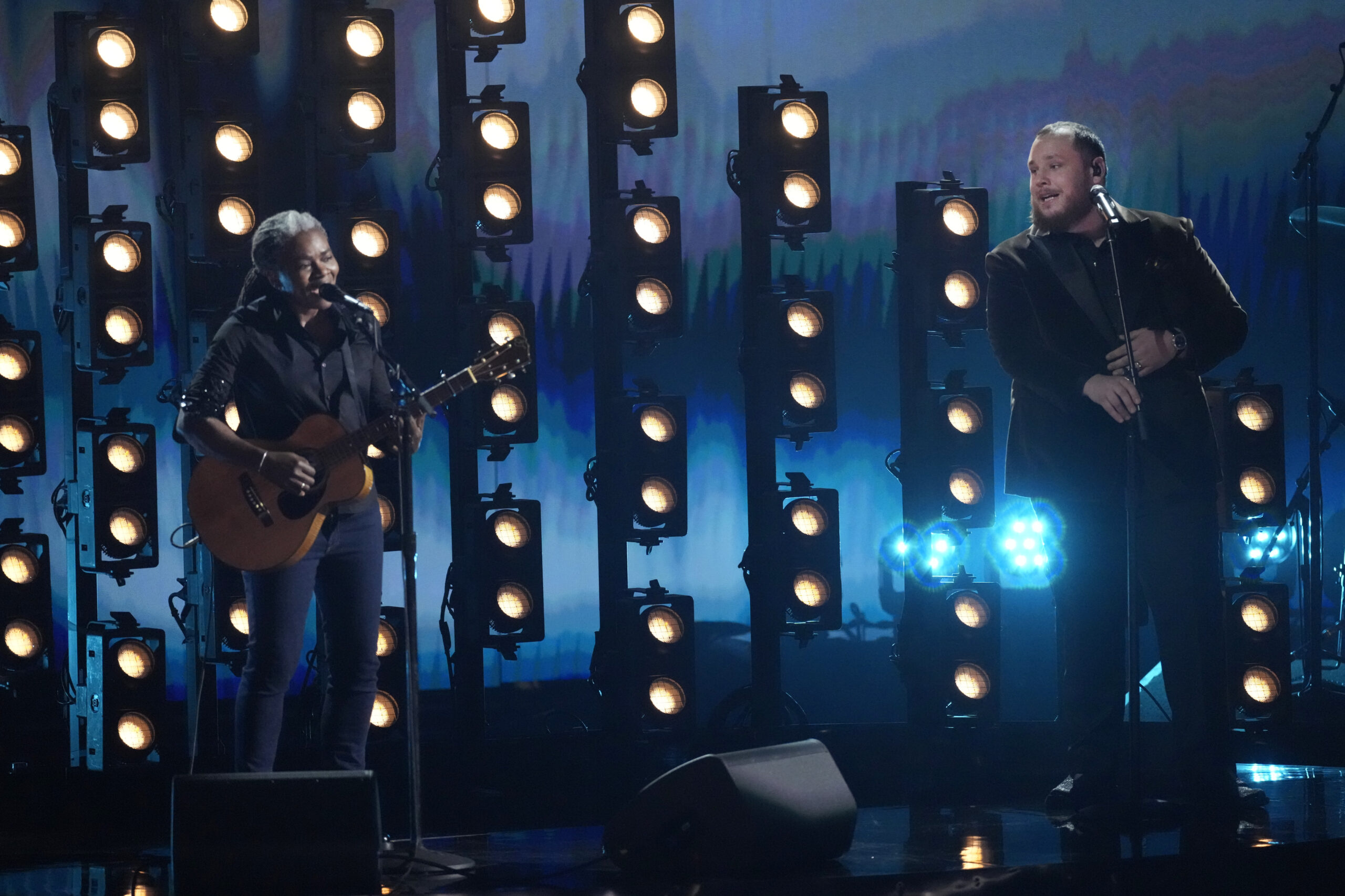Tracy Chapman and Luke Combs Grammy Performance Unites US