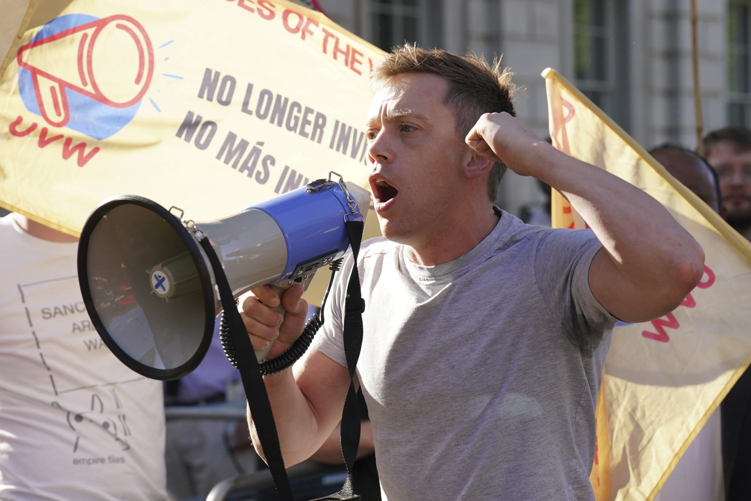 ‘The Party Is Over’: Guardian Commentator Owen Jones Quits Labour Party ...