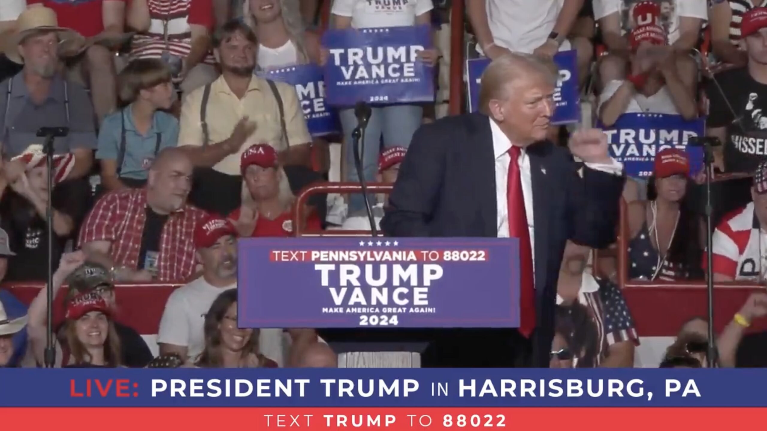 Trump Tells Story About Man Behind Him During Assassination Attempt ...
