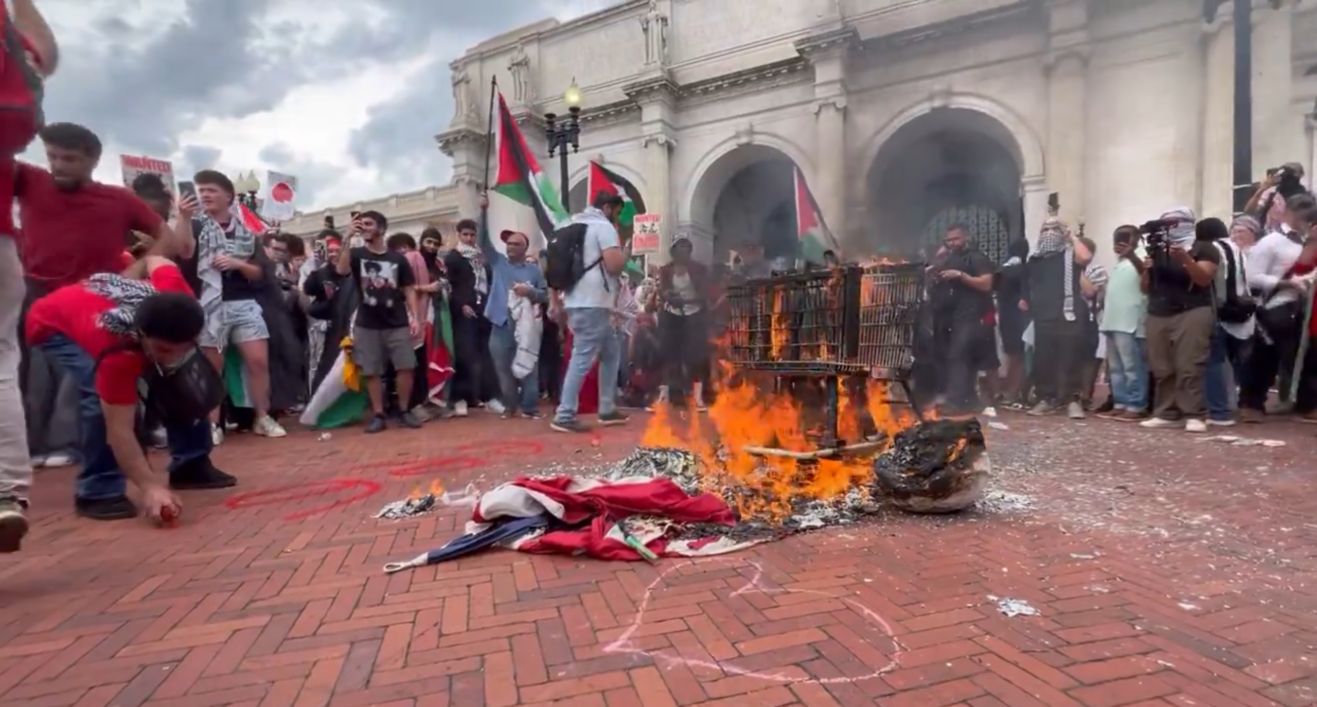 Anti-Israel Protesters Burn American Flags