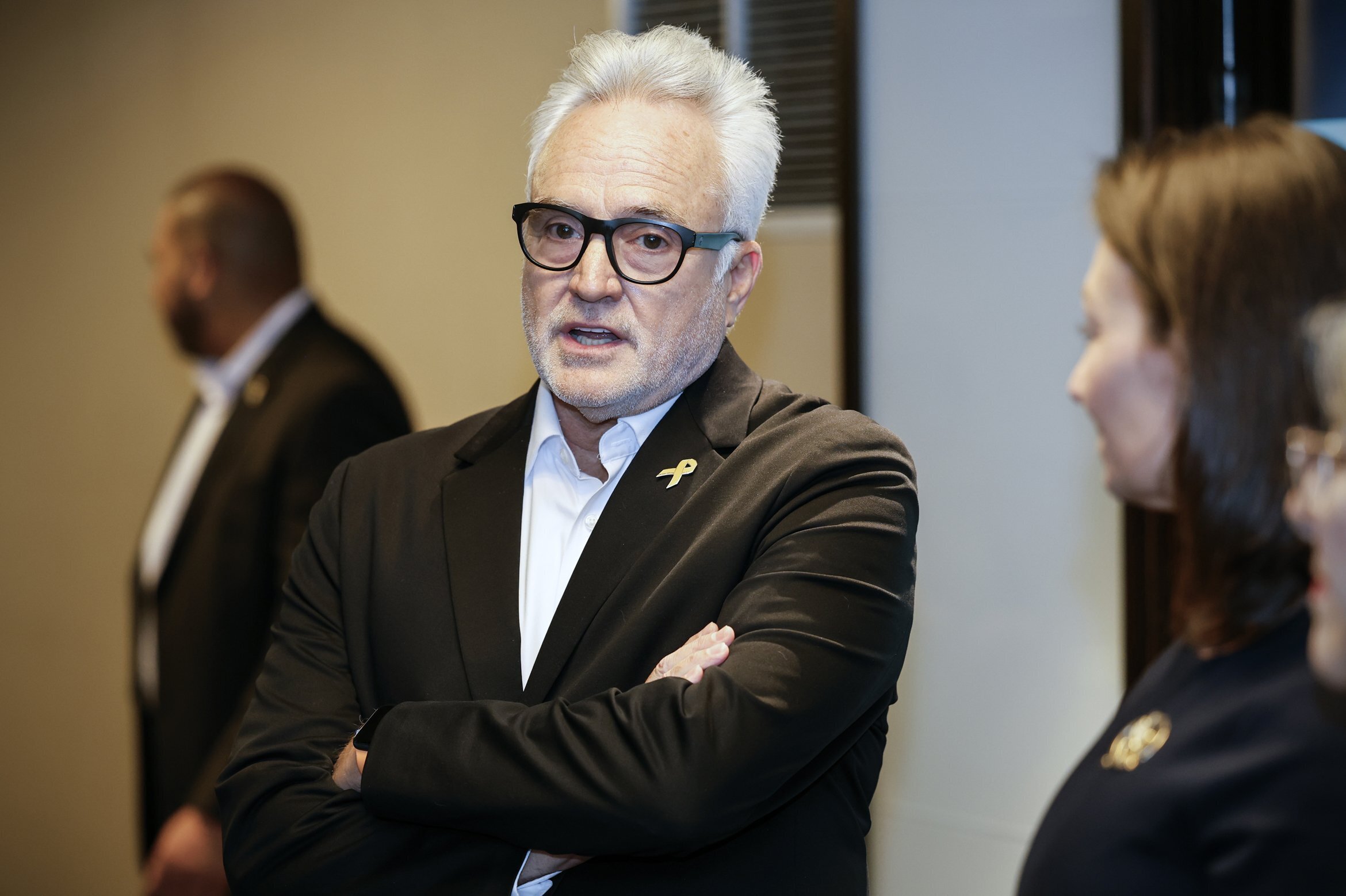 Bradley Whitford Lays Into Cheryl Hines for Staying ‘Silent’ About ...