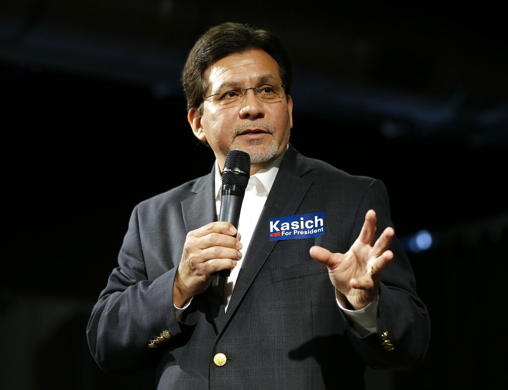 Former Bush Jr Attorney General Alberto Gonzalez endorses Harris, calls ...