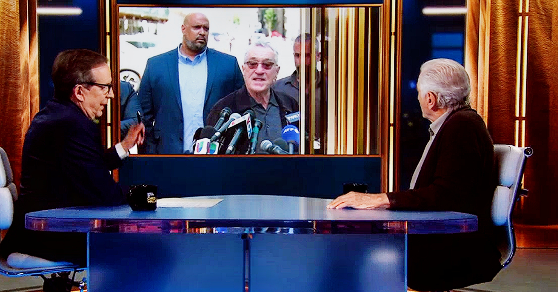 Chris Wallace Shows De Niro Blistering Anti-Trump Supercut