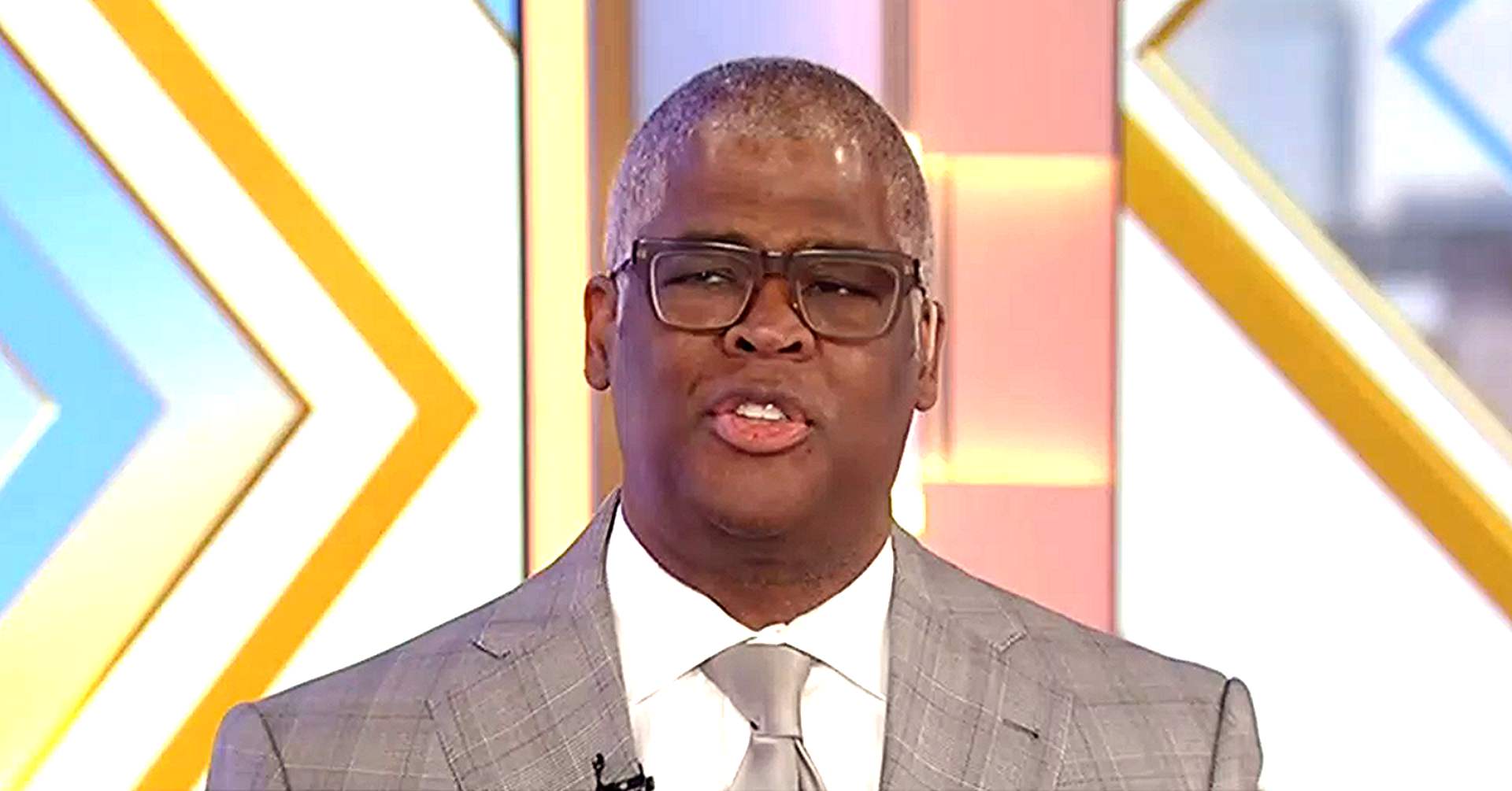 'Boom Times Are Over': Fox Host Charles Payne on US Spending